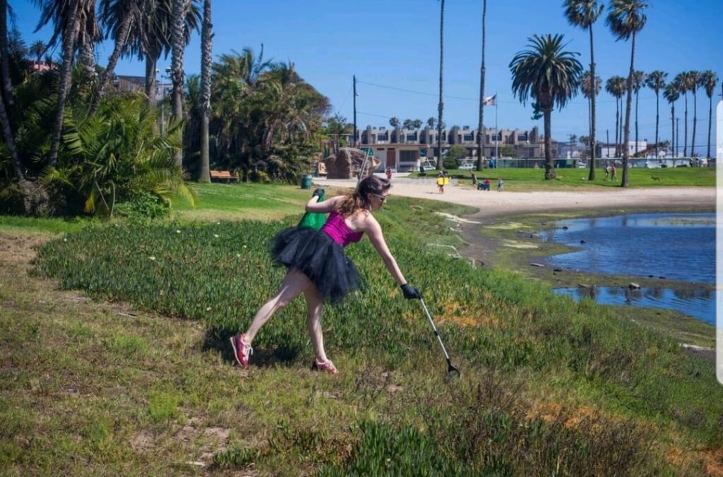 Meet the Playa Del Rey Trash Fairies - Yo! Venice!