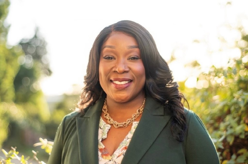 The Yo! Venice Interview: Ericka Wiley Makes Her Case for a Seat on the ...